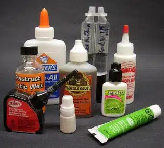 Les différents types de colles et leurs utilisations : Le guide complet